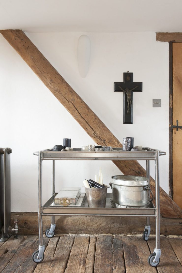 Comment intégrer du mobilier industriel chez soi ? - Turbulences Déco