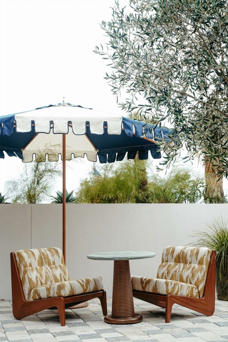 Le parasol de jardin, accessoire déco de votre extérieur - Turbulences Déco