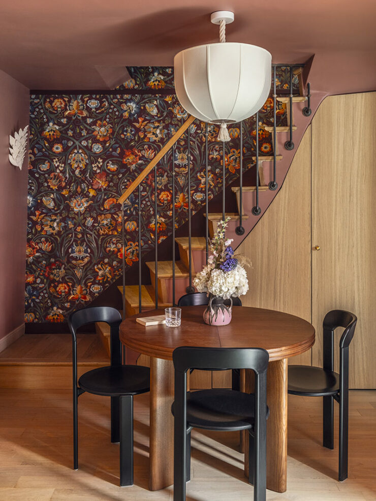 Maison bohème par Plegat & Joubin, la bohème au cœur de Montmartre ...