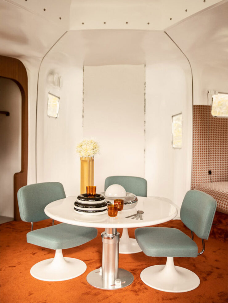 Le renouveau du design Space Age pour un style résolument rétro ...