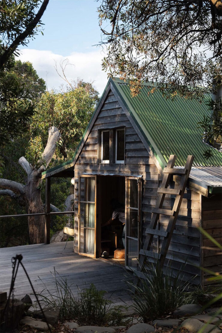 Une cabane de surfeur à la déco "shak cabin" à l'autre bout du monde ...